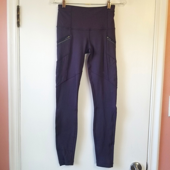 Lululemon toasty top vintage tech
